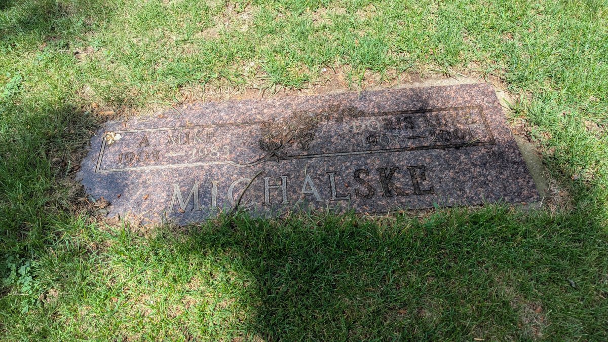 Packers of the Past: Resting Places to Visit in Green Bay